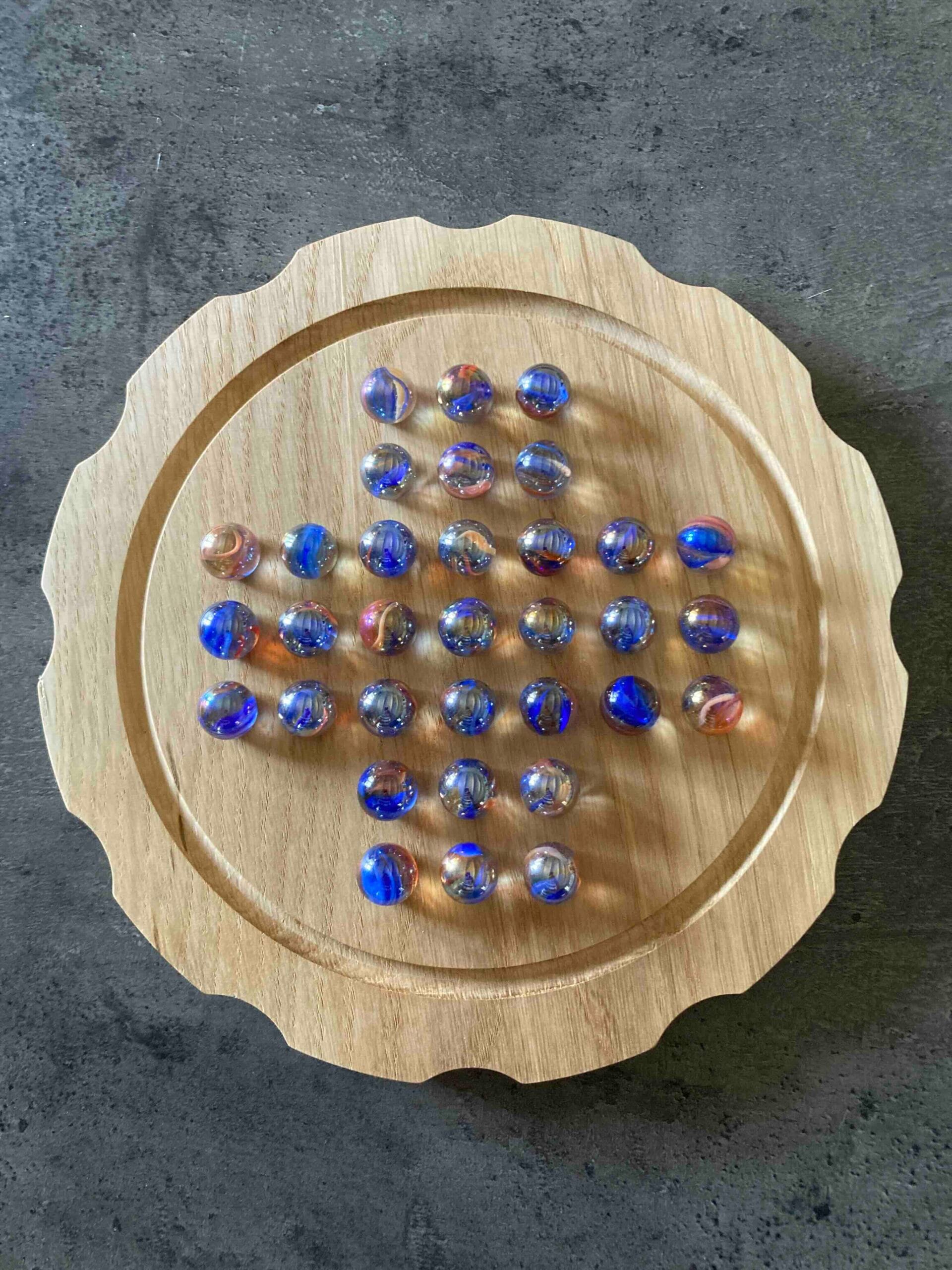 Jeu du solitaire en chêne avec bille - WOODY WOODS DESIGN